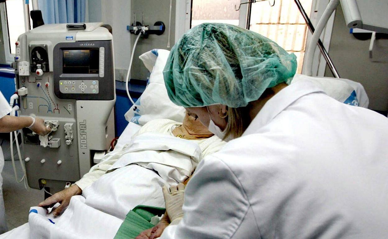 El Tiempo Medio De Espera Para Una Operación En El Hospital Es De 58